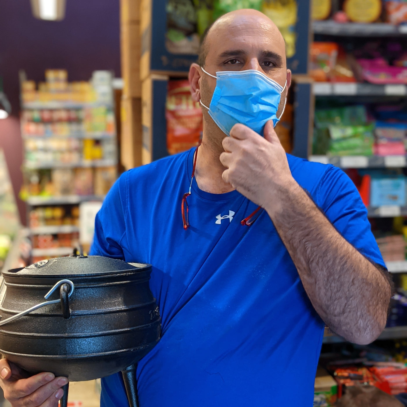 Best Duty 3-Legged Cast Iron Potjie Cooker — Aubergine Foods